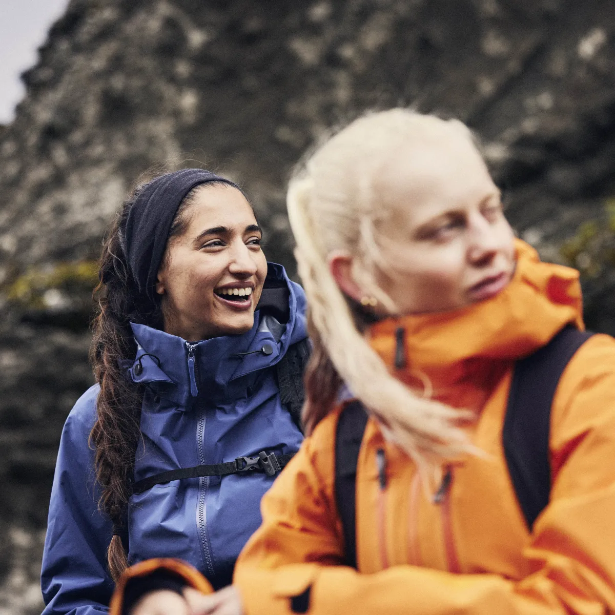 採用創新型薄膜的全新 GORE-TEX 產品